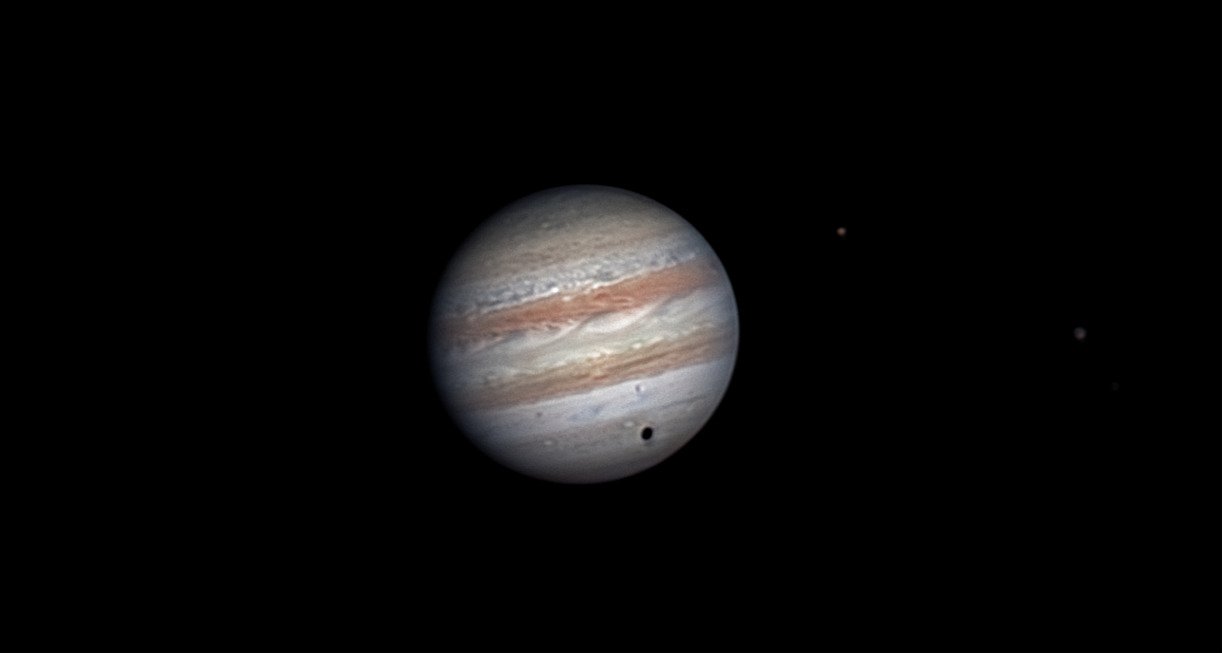Jupiter am 25.20.2025 mit Europa und Ganymed-Schatten (IR-Filter ...