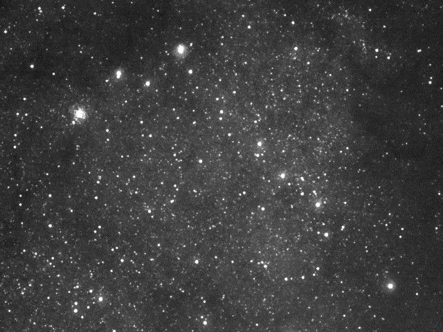 Sternfeld im Schild | Astronomie.de - Der Treffpunkt für Astronomie